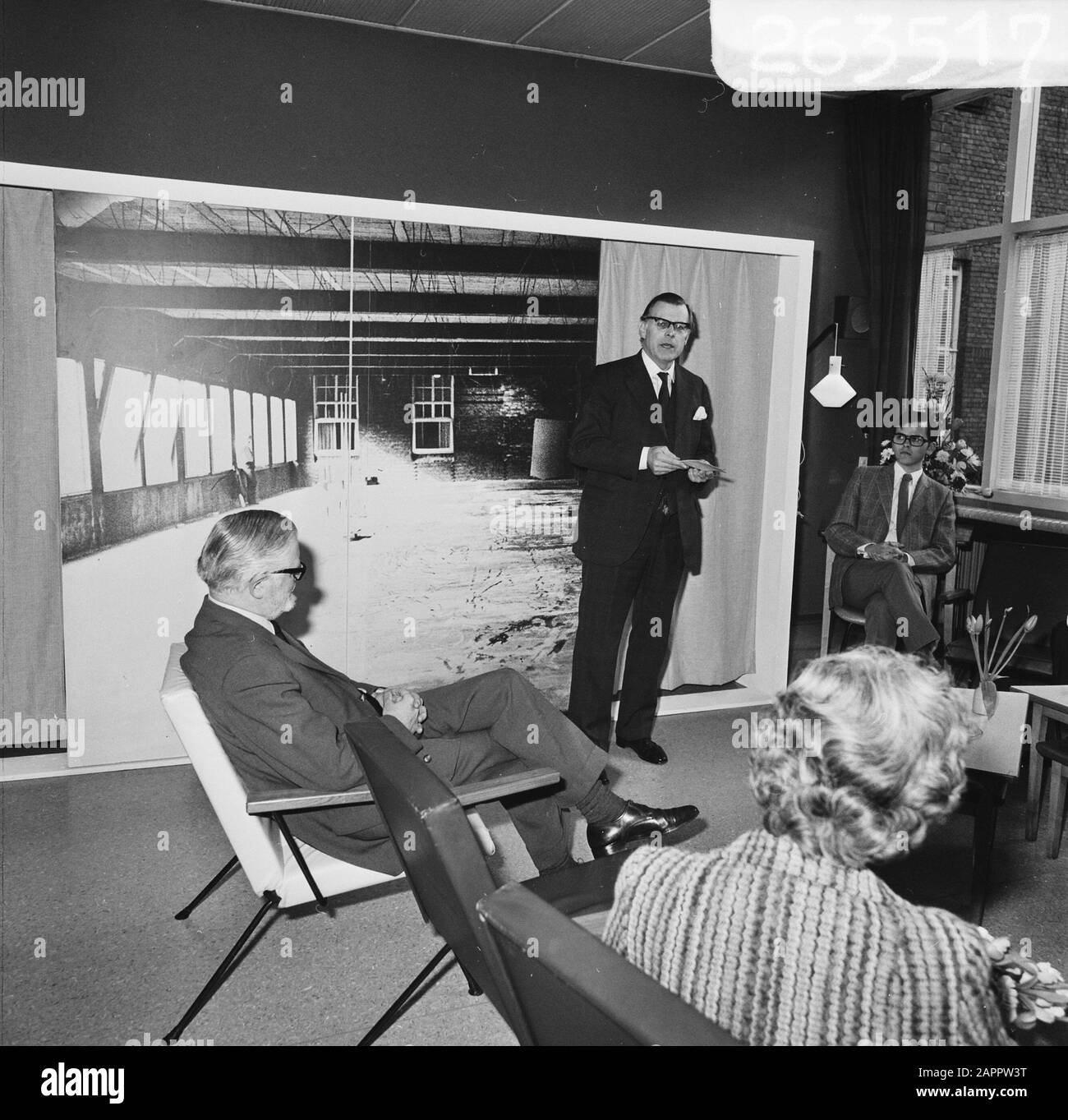 Operating unit hi-res stock photography and images - Alamy