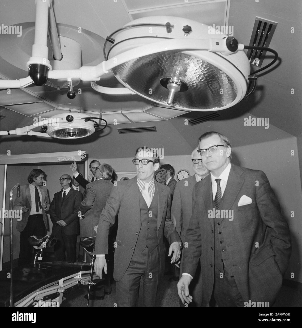 16 días Black and White Stock Photos & Images - Alamy