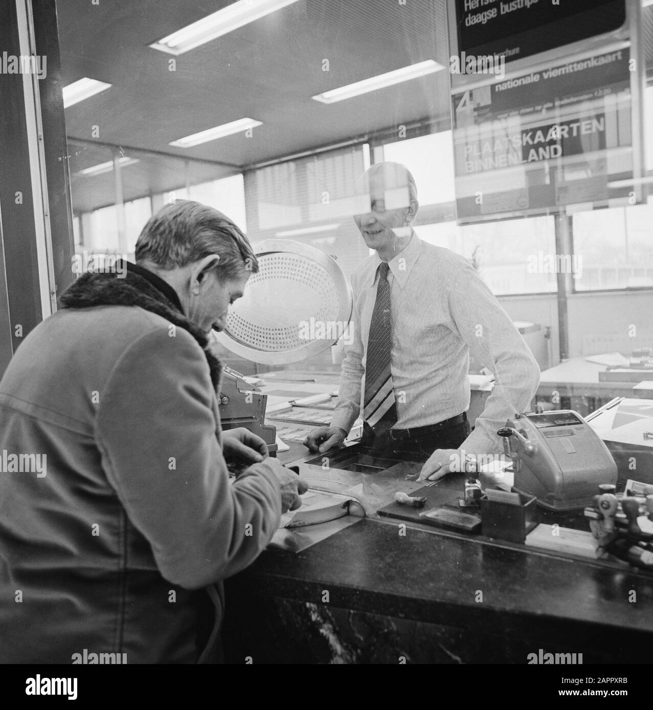 18 february 1974 hi-res stock photography and images - Alamy