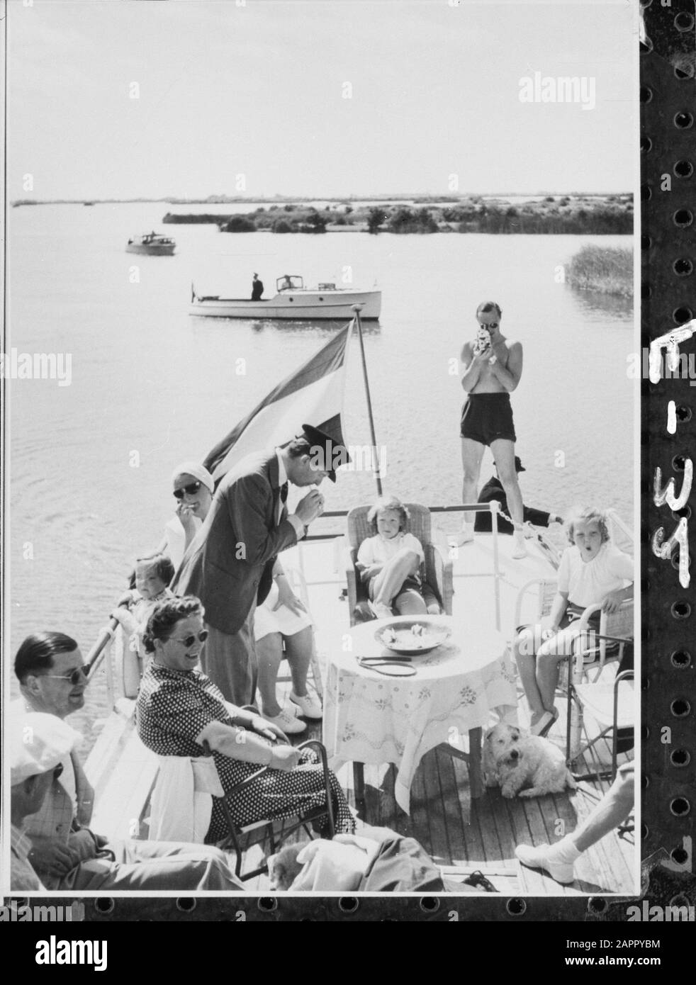 The princely family in Friesland royal house/ friesland Date: 1947 ...