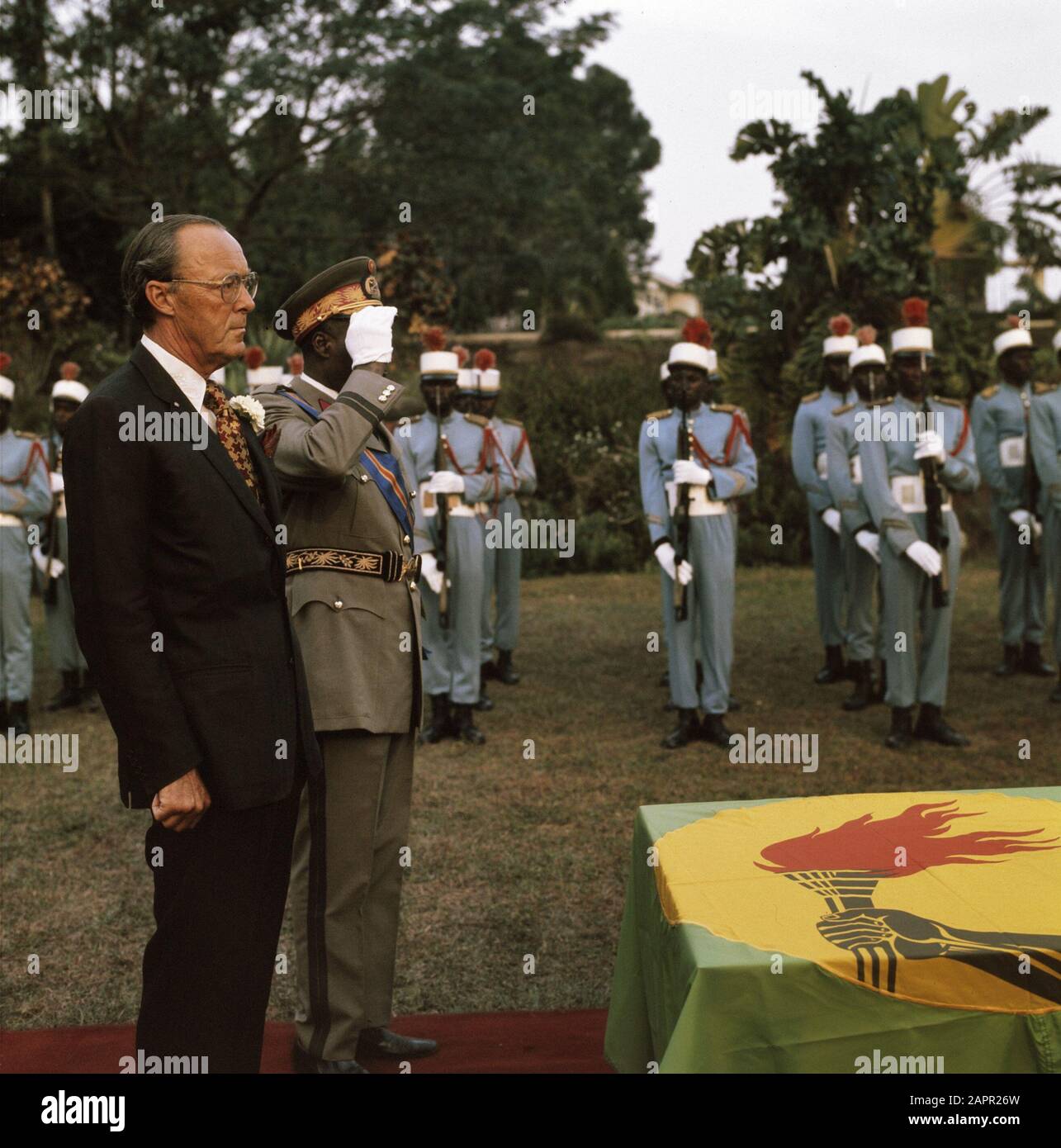 Mobutu guard hi-res stock photography and images - Alamy