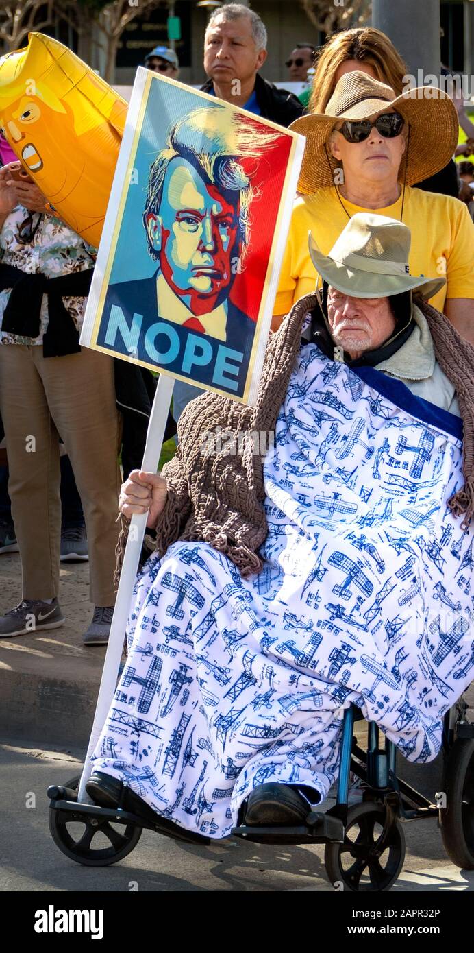 Mini trump blimp hi-res stock photography and images - Alamy