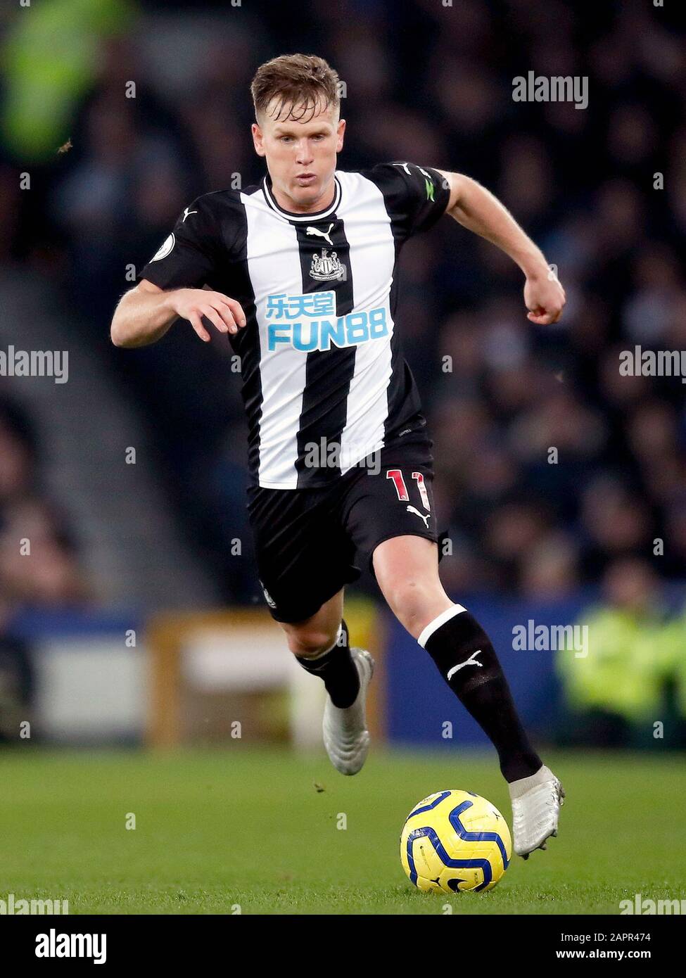 Matt ritchie of newcastle united hi-res stock photography and images ...