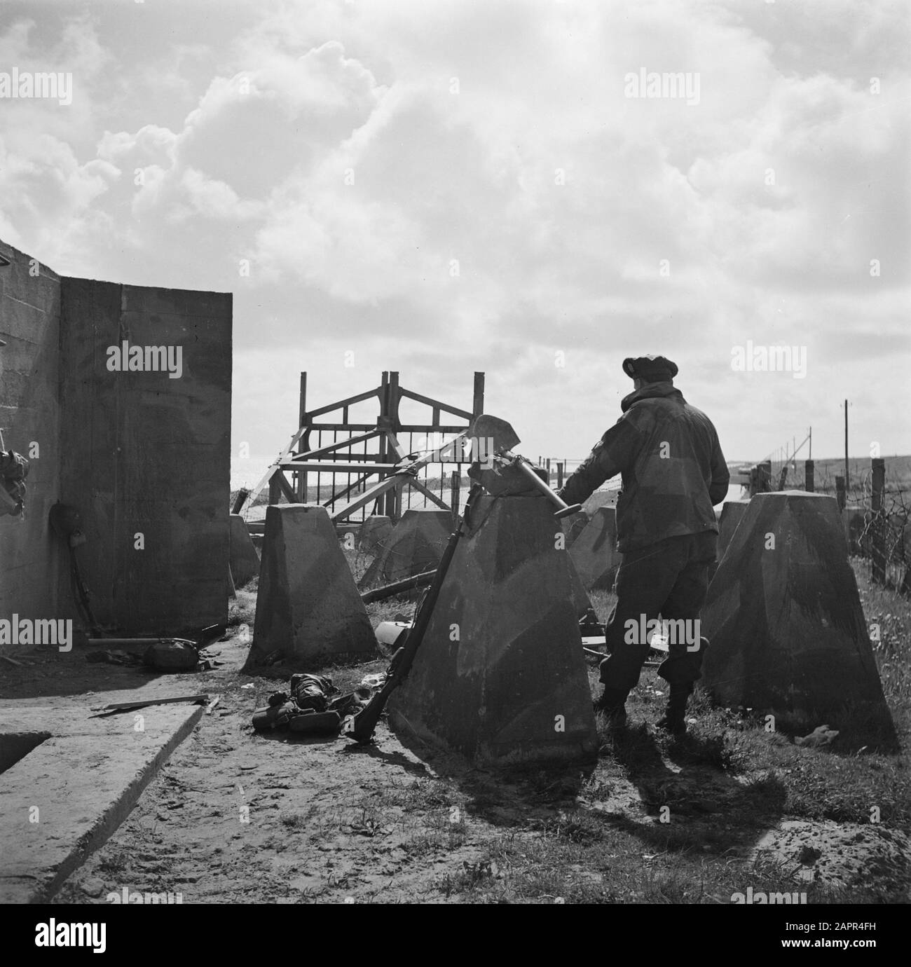 Tank barrier Black and White Stock Photos & Images - Alamy