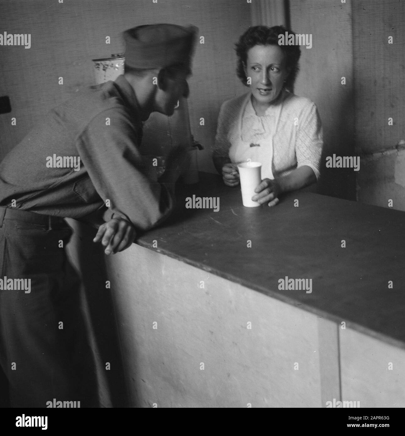 Dutch farmers are going to set up a business in France World War II ...