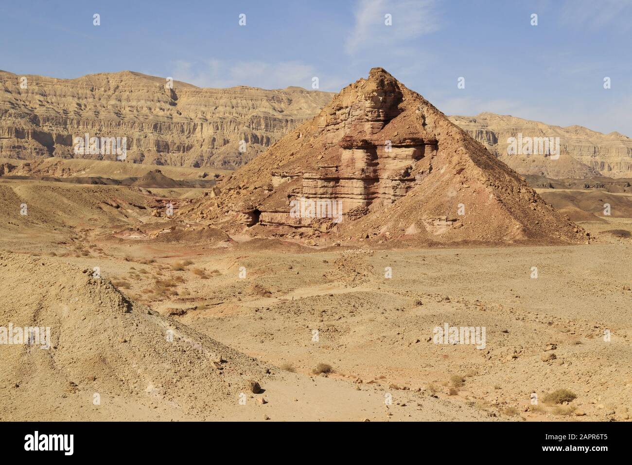Desert of neguev hi-res stock photography and images - Alamy