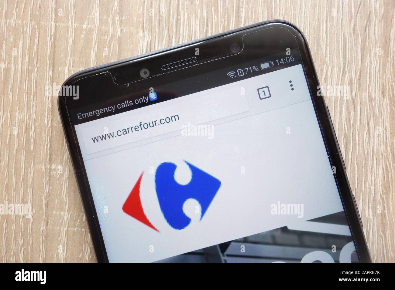 Carrefour website displayed on a modern smartphone Stock Photo - Alamy