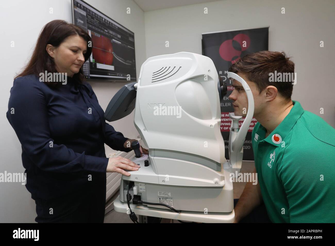 Irelands dave heffernan receives hi-res stock photography and images ...