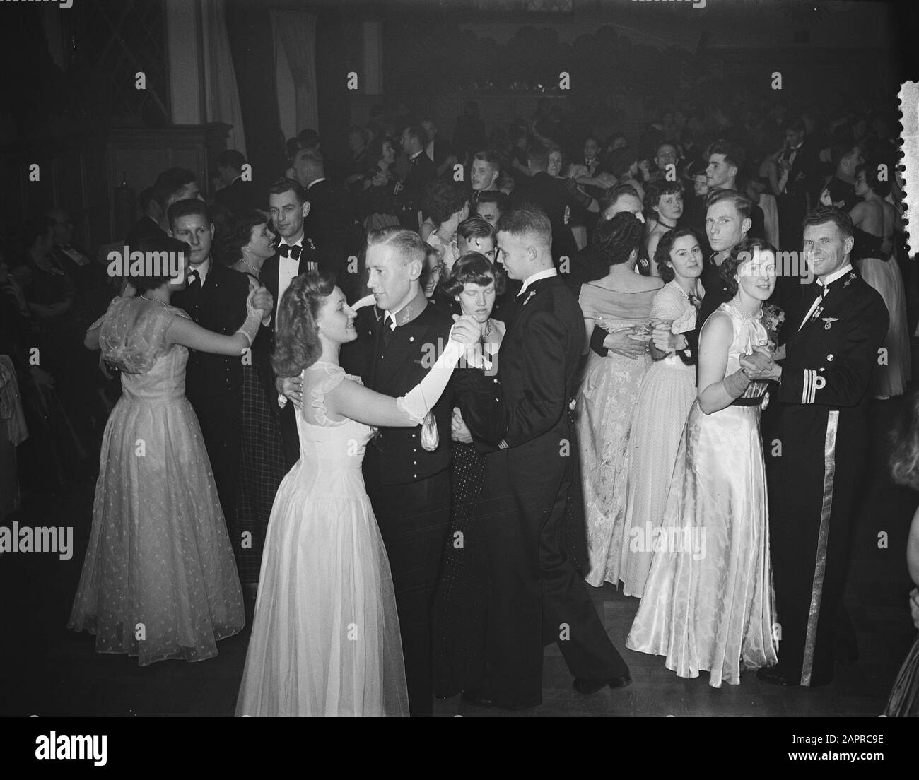 Yearfeest Adelborsten Den Helder Date: December 22, 1951 Location: Den ...
