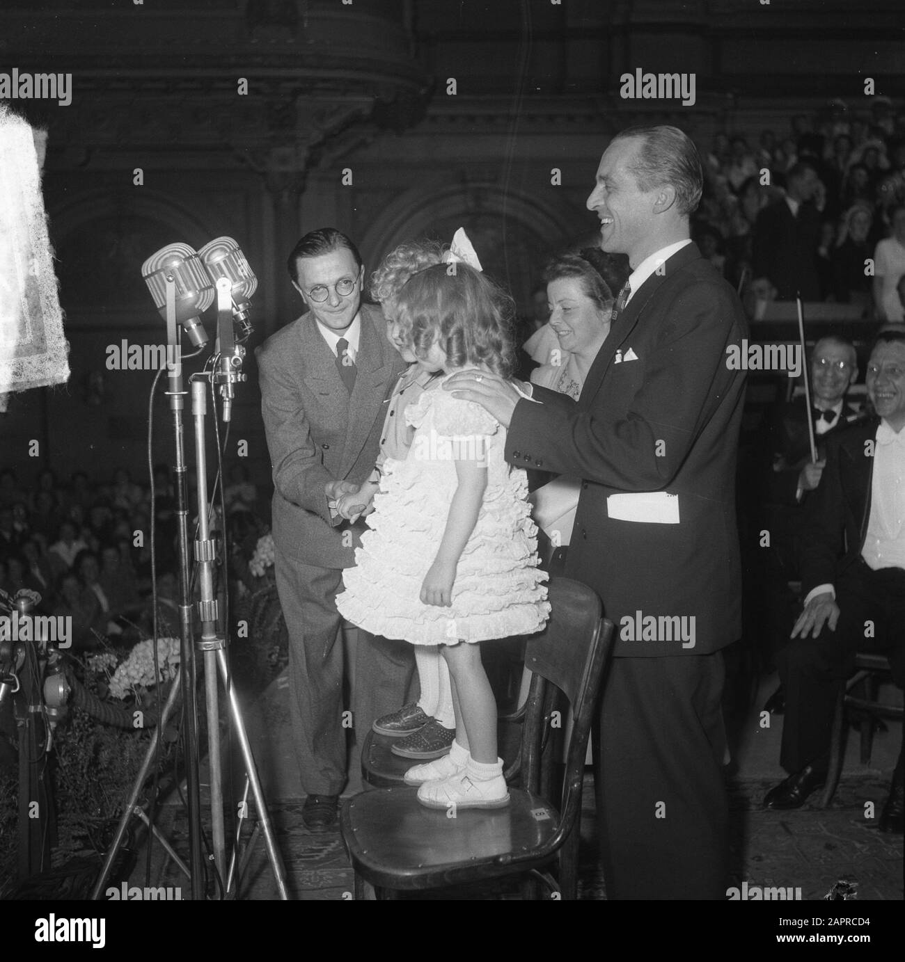 Presenter johan bodegraven Black and White Stock Photos & Images - Alamy