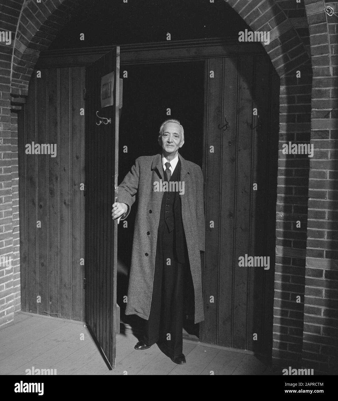 Organist van tulder 50 years organist hi-res stock photography and ...