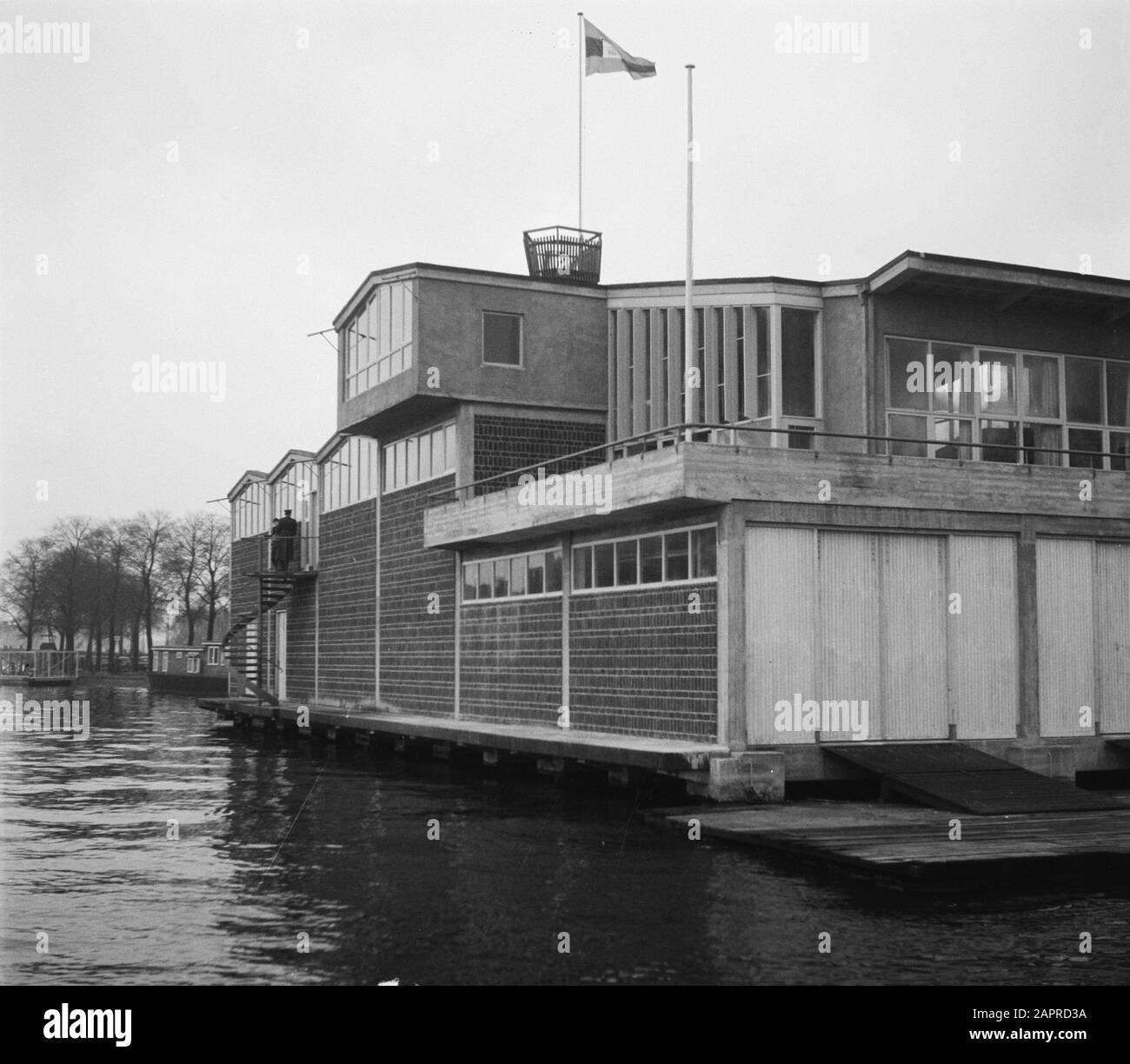 Official opening de hoop hi-res stock photography and images - Alamy