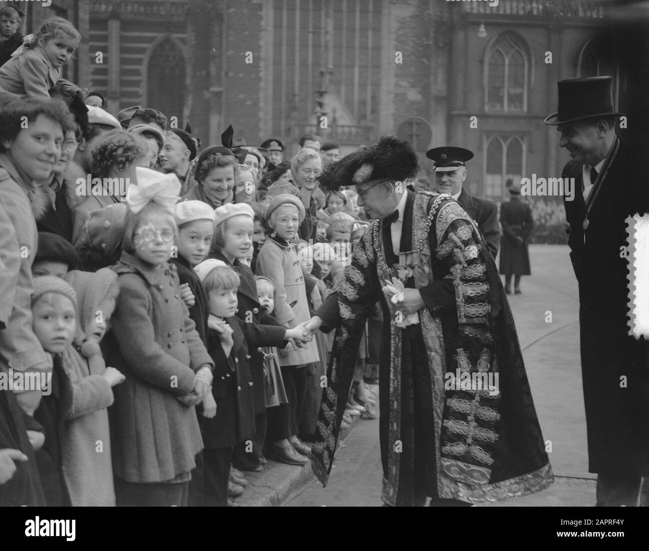 Lord mayor of cardiff hi-res stock photography and images - Alamy