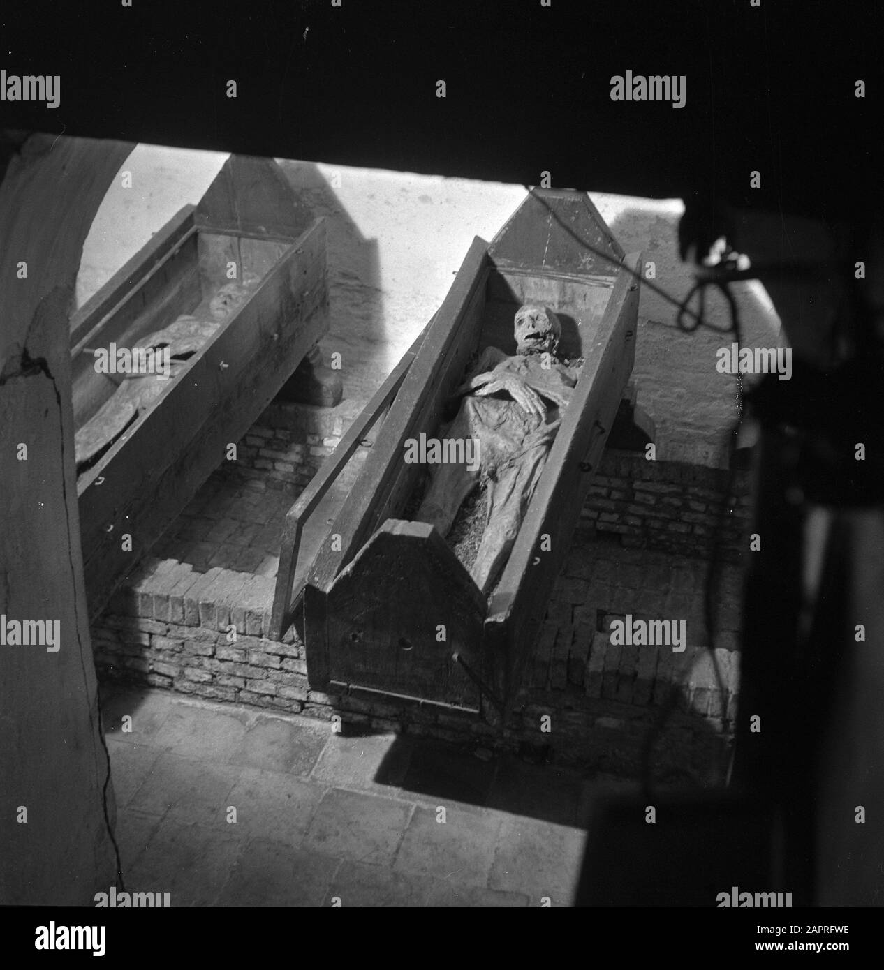 The crypt date hi-res stock photography and images - Alamy