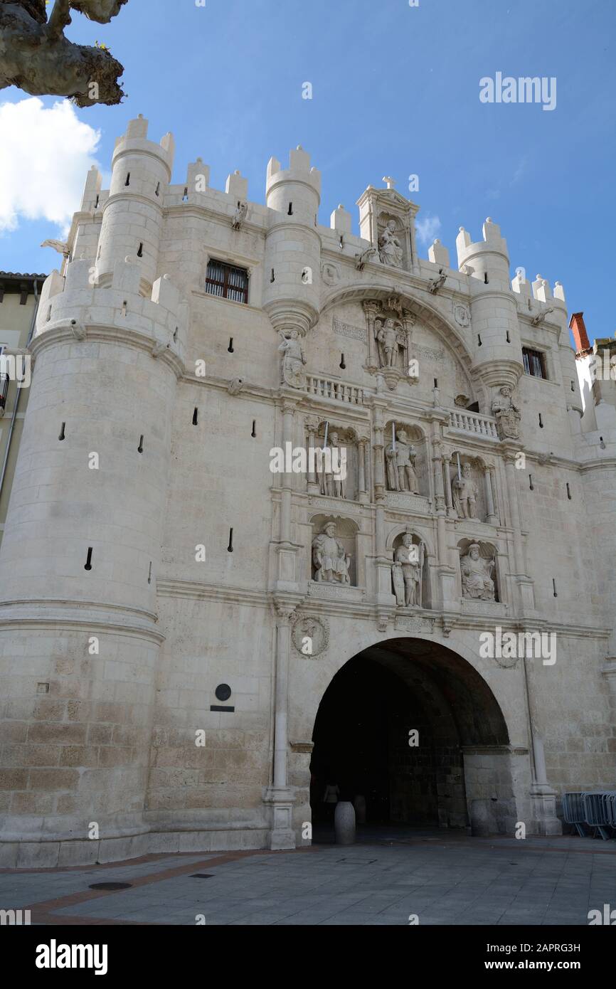 Santa María Arc is a monument in Burgos, Spain Stock Photo - Alamy