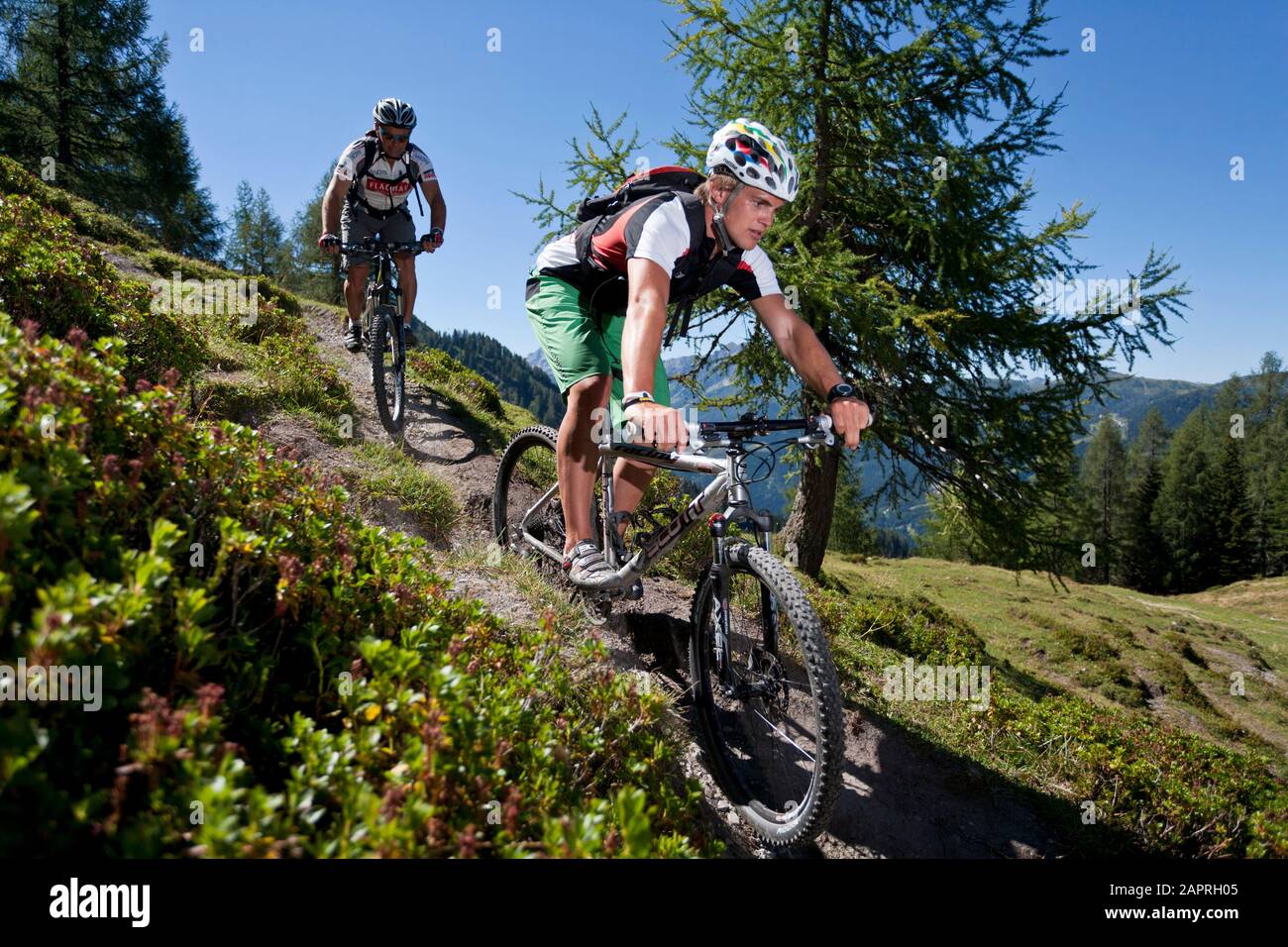 Radfahren im sommer hi-res stock photography and images - Alamy