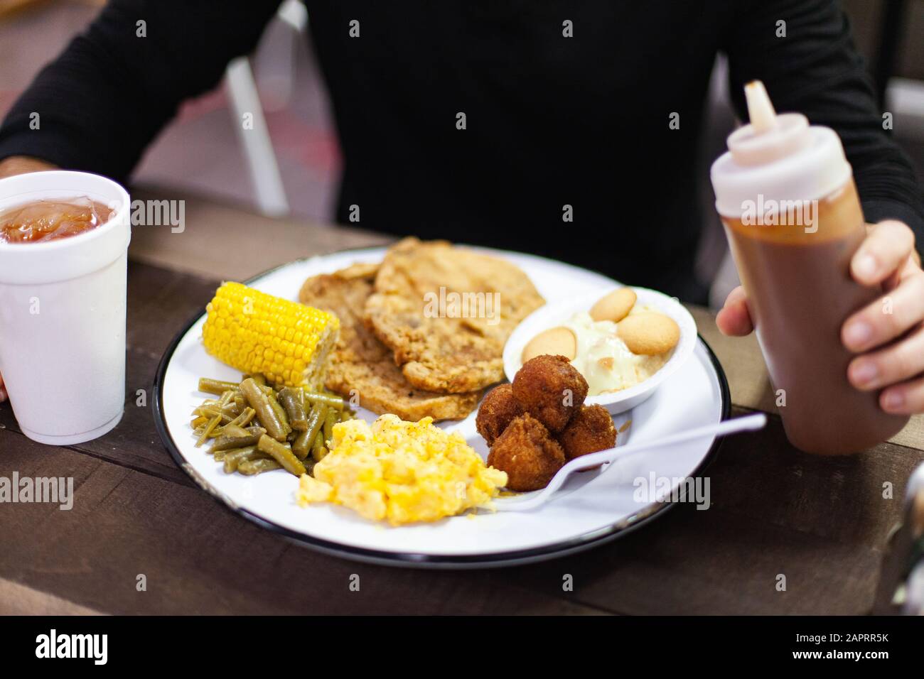 Barbeque sauce bottle hi-res stock photography and images - Alamy