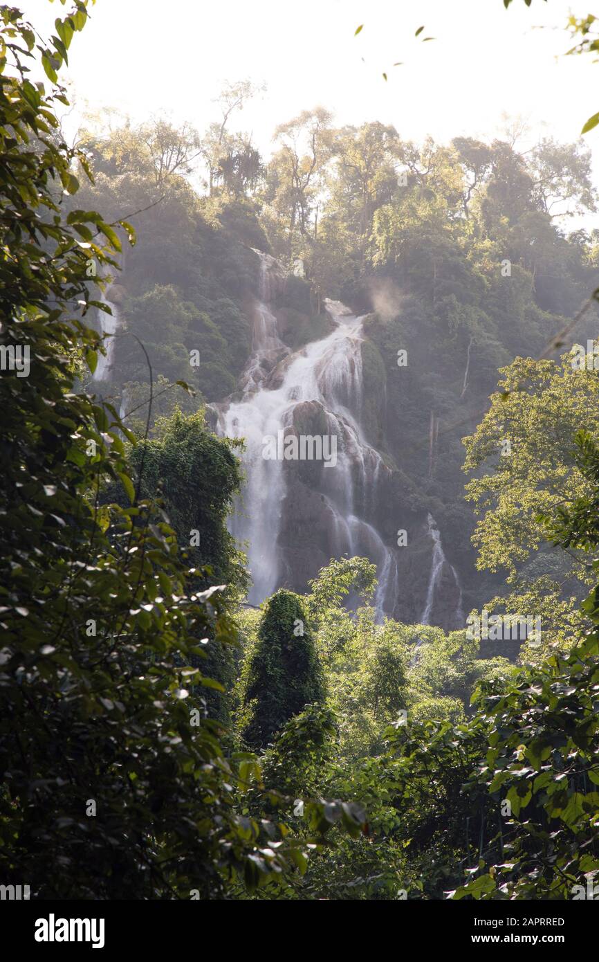 Tall waterfall hi-res stock photography and images - Alamy