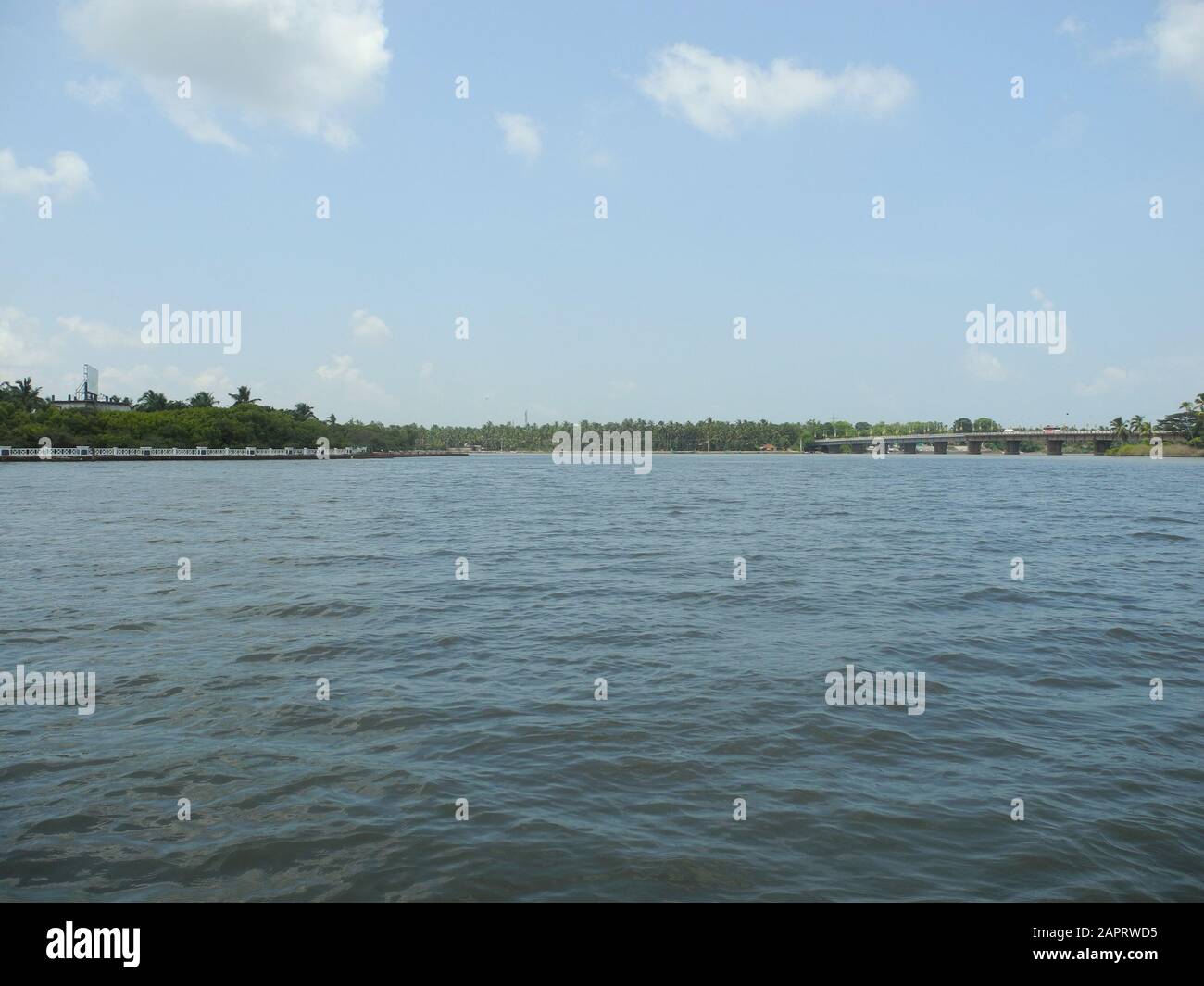 Backwaters Bay in Kerala Kochi Stock Photo - Alamy