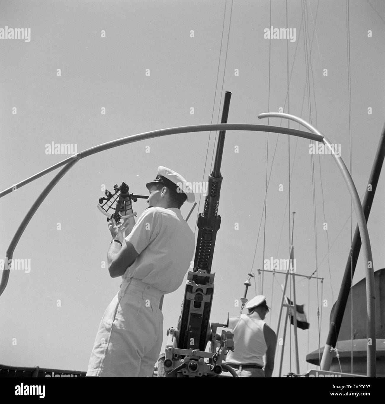 Ships sextant Black and White Stock Photos & Images - Alamy