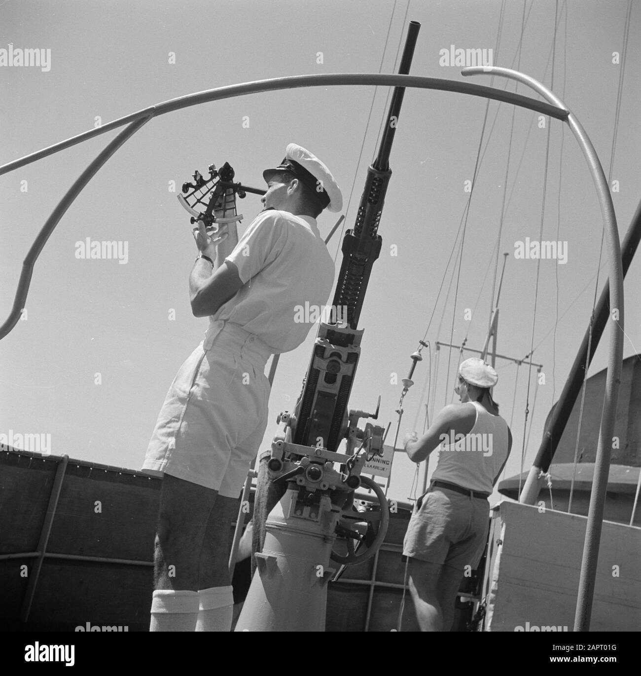 Ships sextant Black and White Stock Photos & Images - Alamy