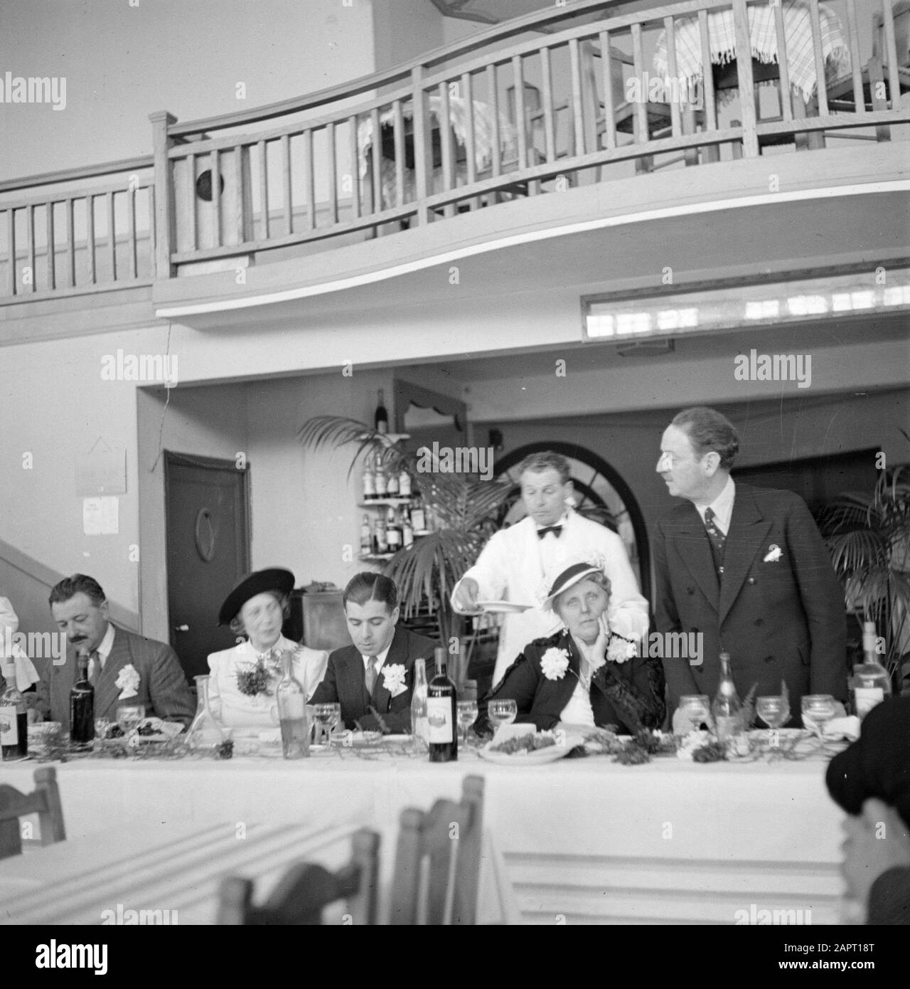 Reception table guests Black and White Stock Photos & Images - Alamy