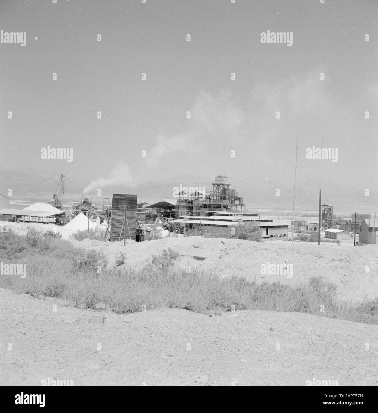 Dead sea production Black and White Stock Photos & Images - Alamy