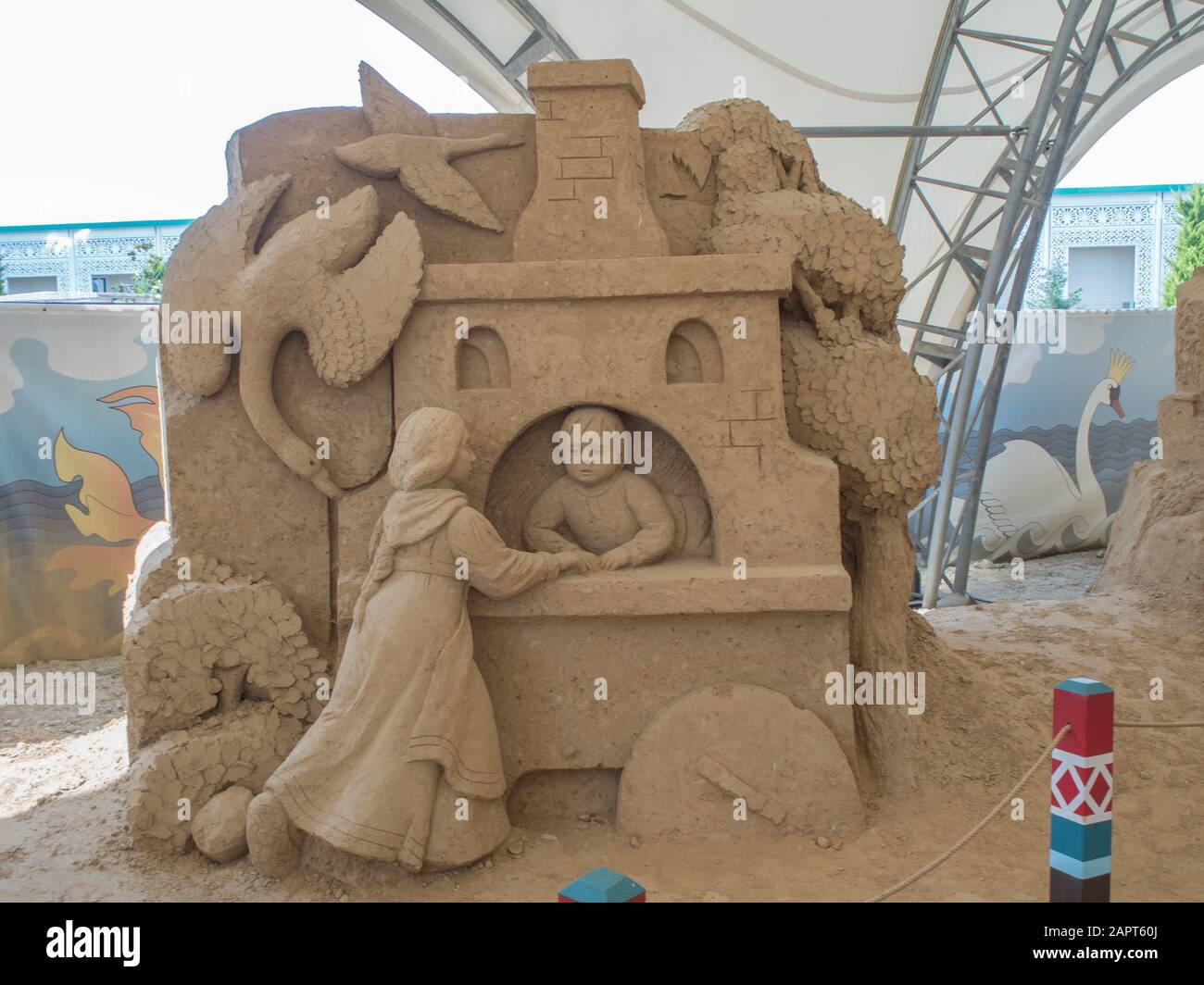Sculptures of characters from Russian fairy tales made from sand ...