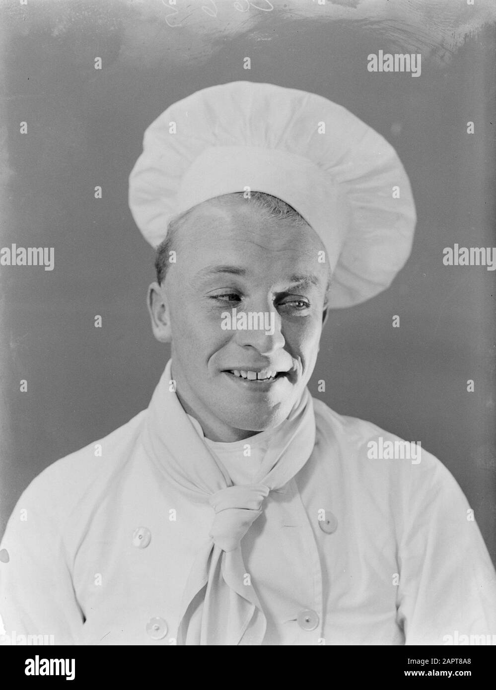 Photo shoot poses Black and White Stock Photos & Images - Alamy