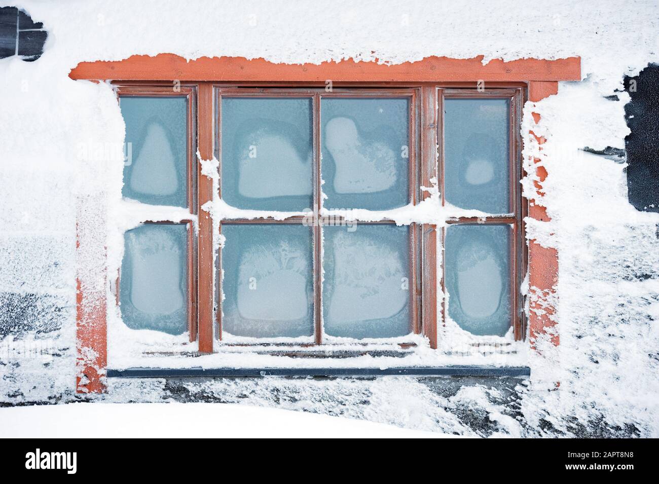 Winter snow and frost covering old cottage window Stock Photo - Alamy