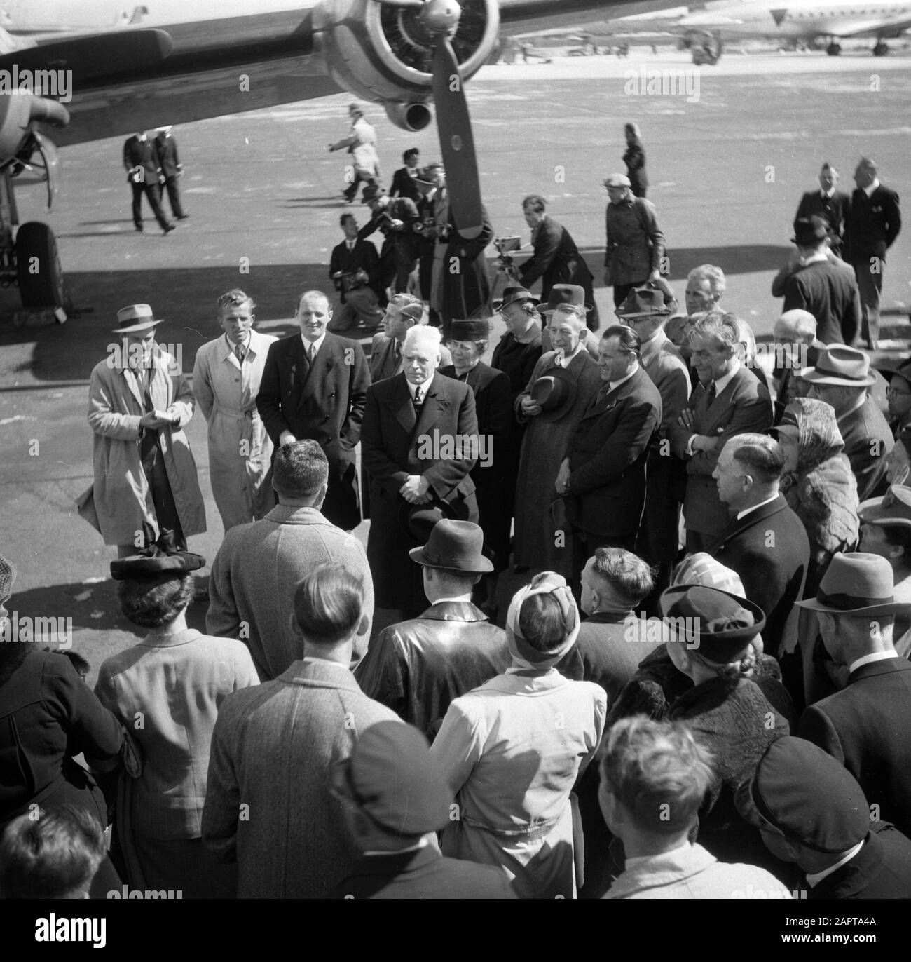 KLM christening Douglas DC-4 Rotterdam Invited guests and dignitaries ...