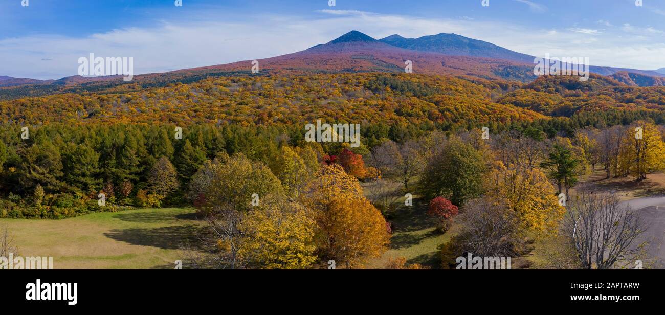 Aerial fall color of the Hakkoda Mountains at Aomori Stock Photo - Alamy