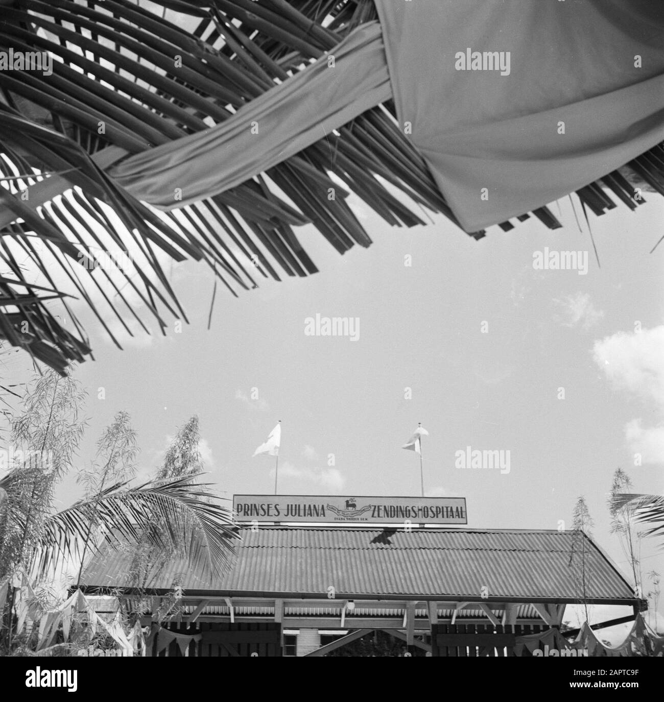 International mission location photograph Black and White Stock Photos ...