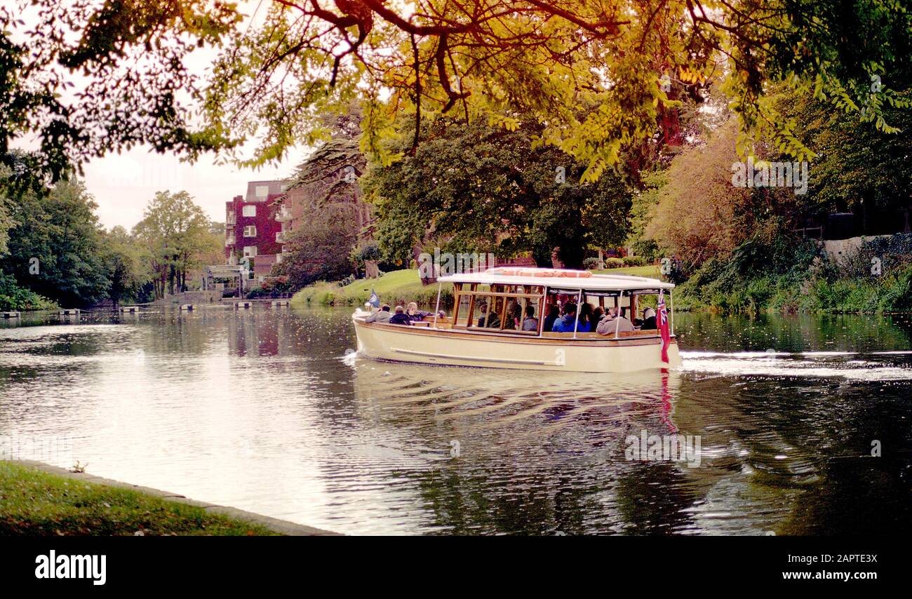 boats river avon stratford upon avon uk Stock Photo - Alamy