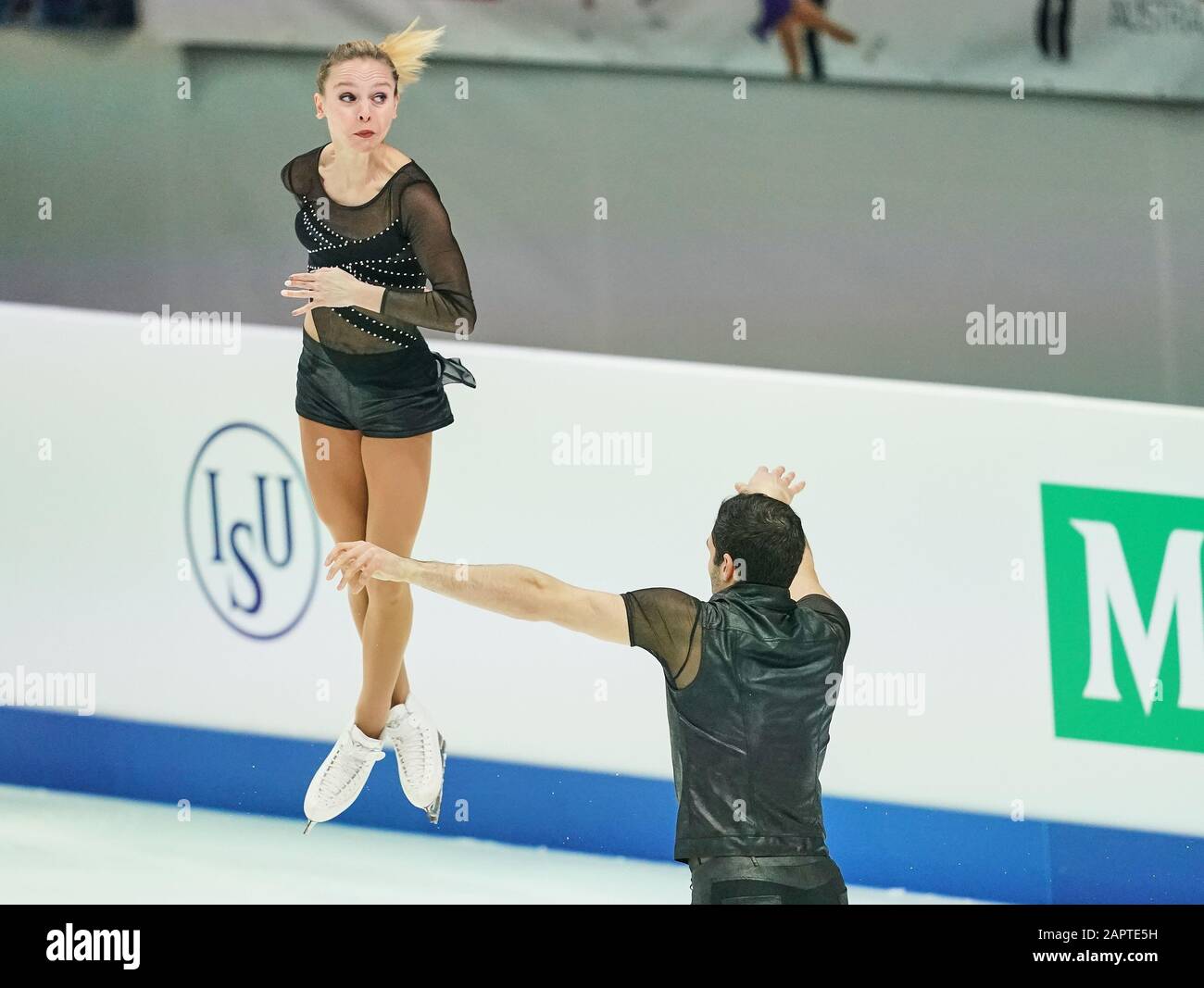 Steiermarkhalle, Graz, Austria. 24th Jan, 2020. Ioulia Chtchetinina and ...