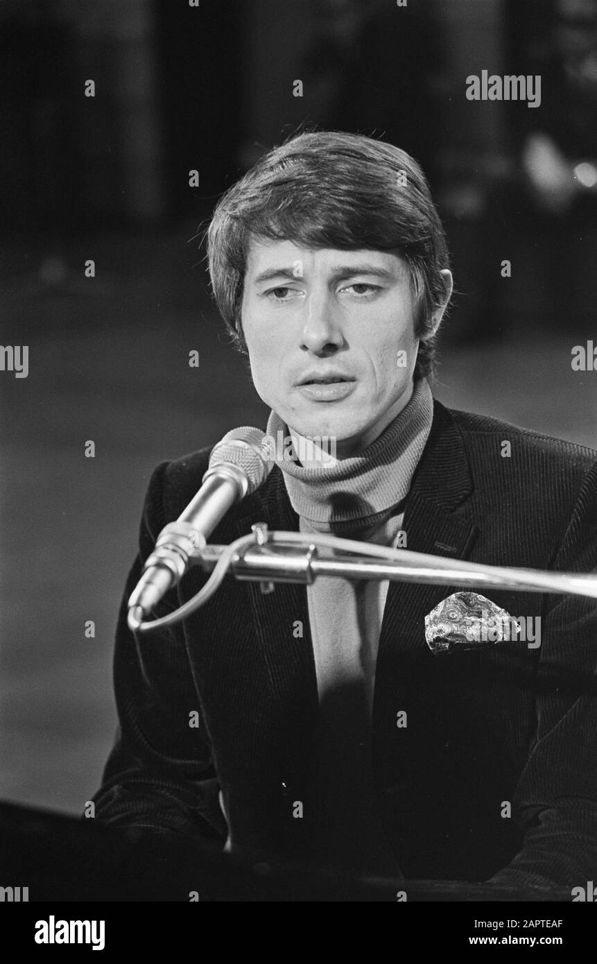 Grand Gala du Disque 1968 Grand Gala du Disque in the RAI. Udo Jürgens ...
