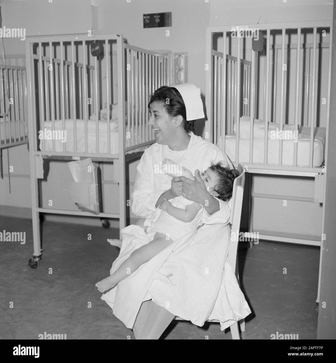 1960 toddler hi-res stock photography and images - Alamy