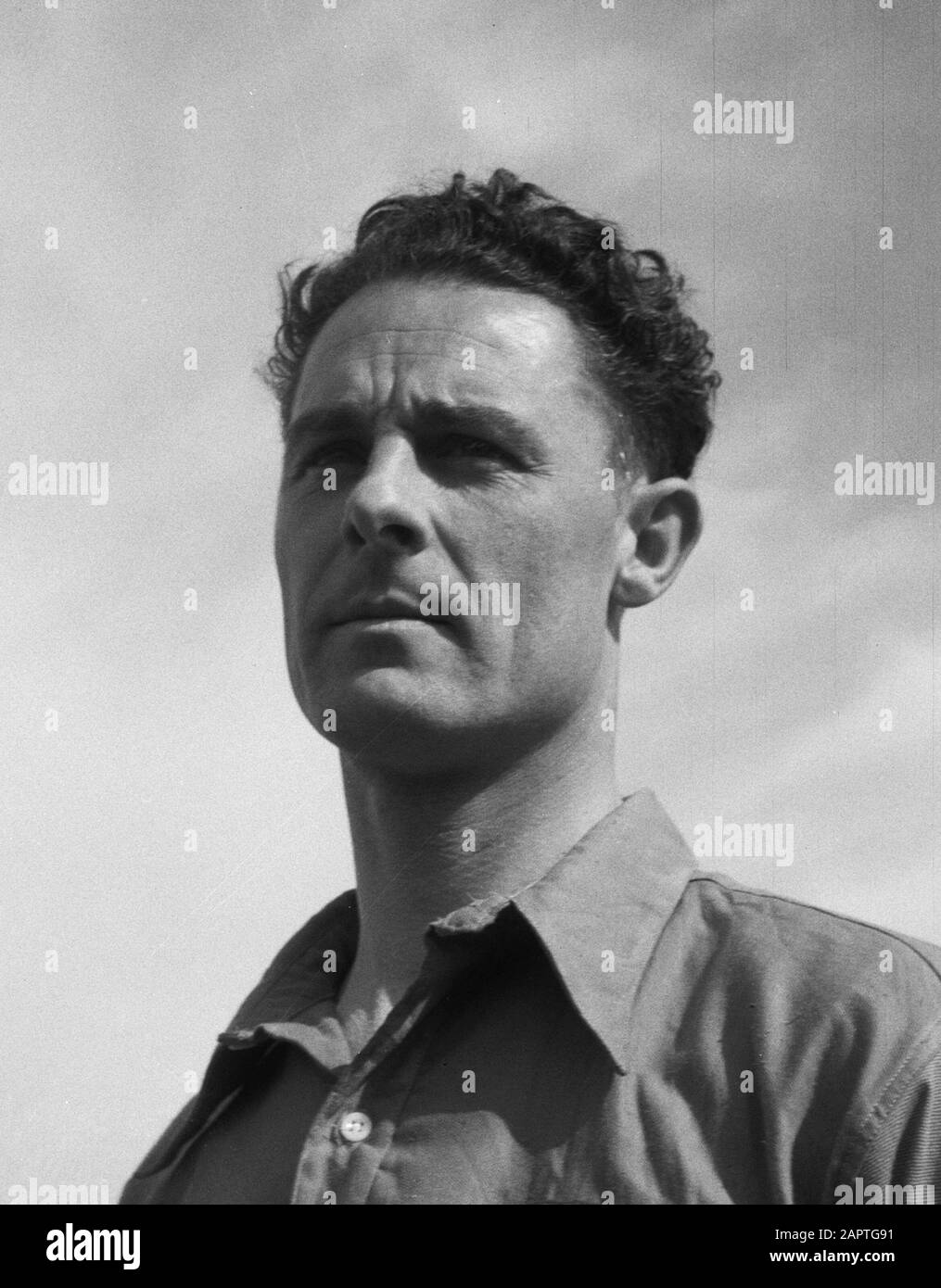 Derks hi-res stock photography and images - Alamy