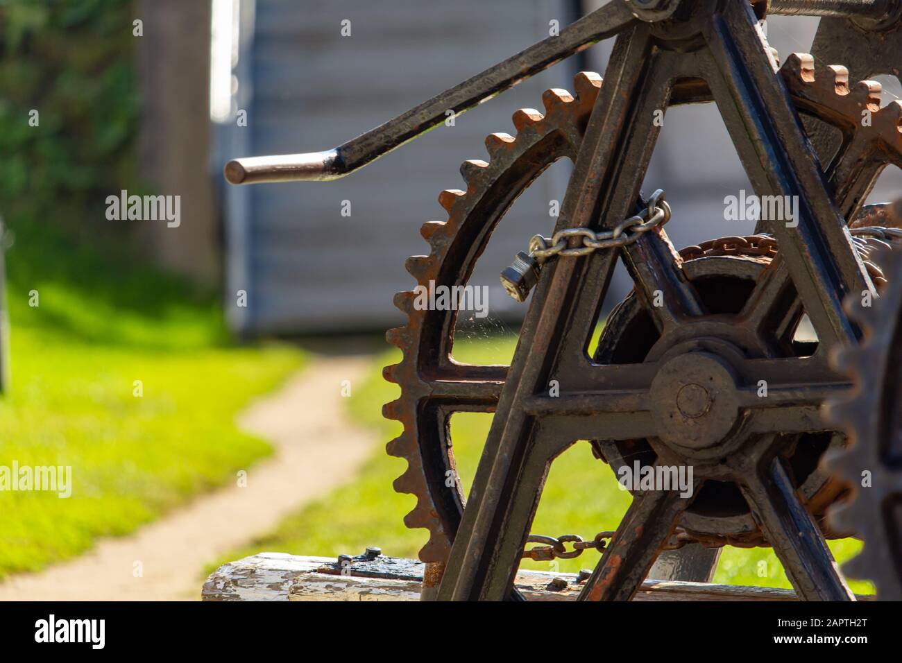 Hand winch hi-res stock photography and images - Alamy