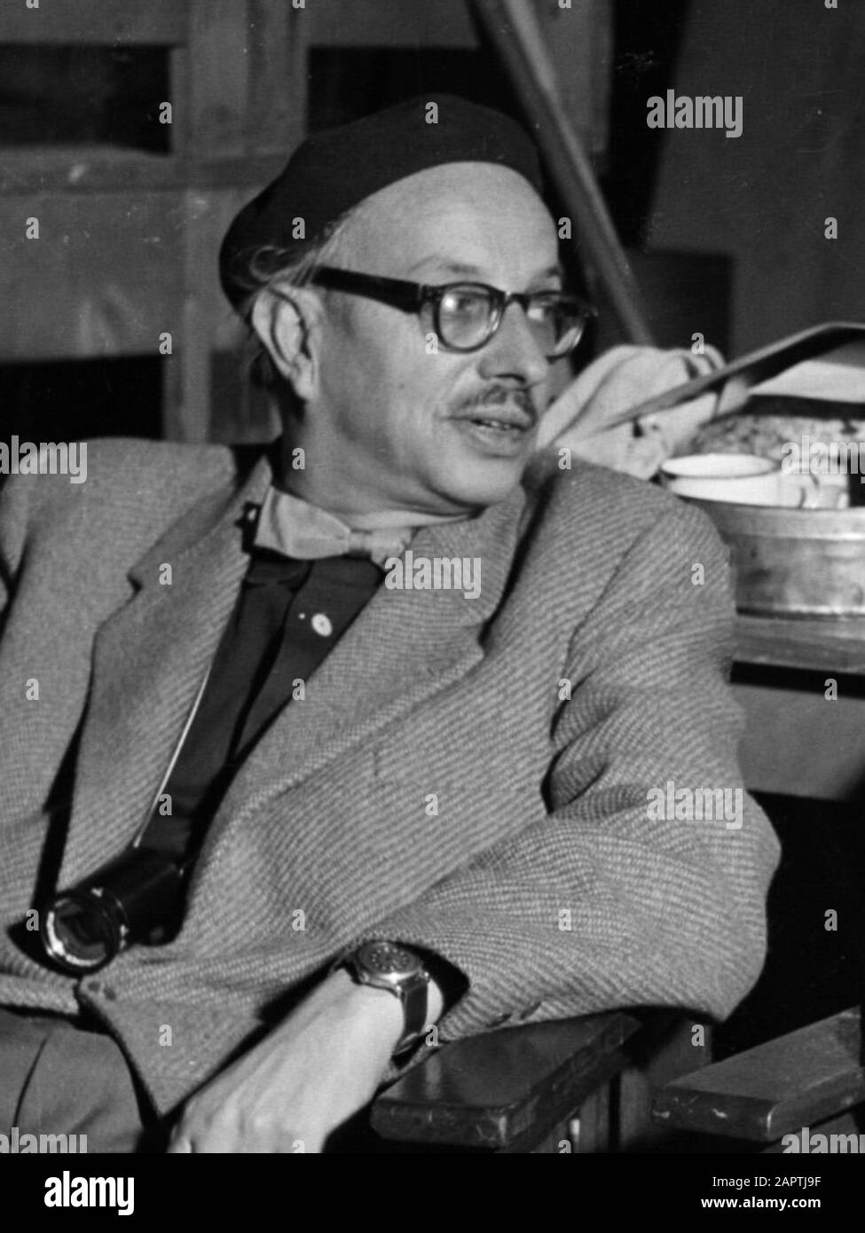 Filmregisseur Gerard Rutten in de filmstudio. Gerard Rutten op de set ...