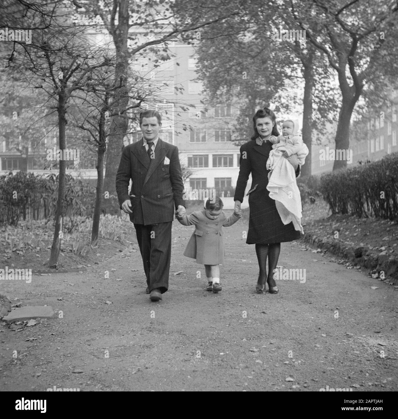 Spivs in Soho, London The family of Paddy Annotation: Spiv is the ...