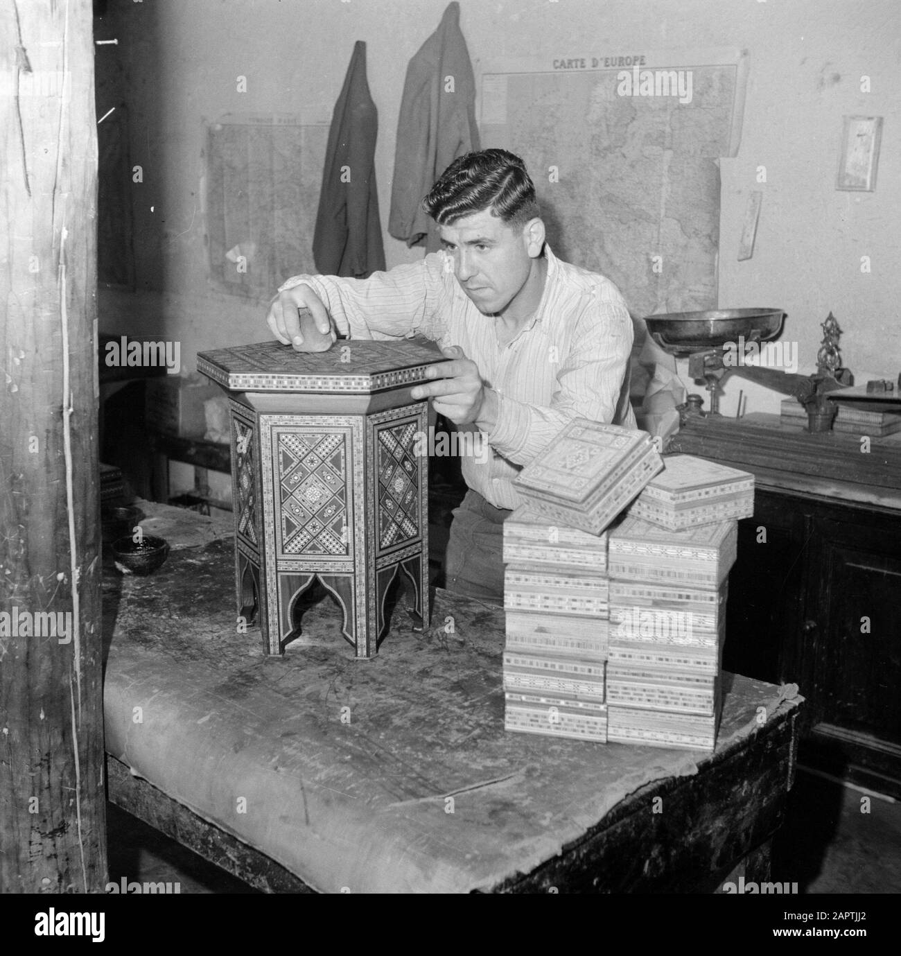 Wood tables 1950 Black and White Stock Photos & Images - Alamy
