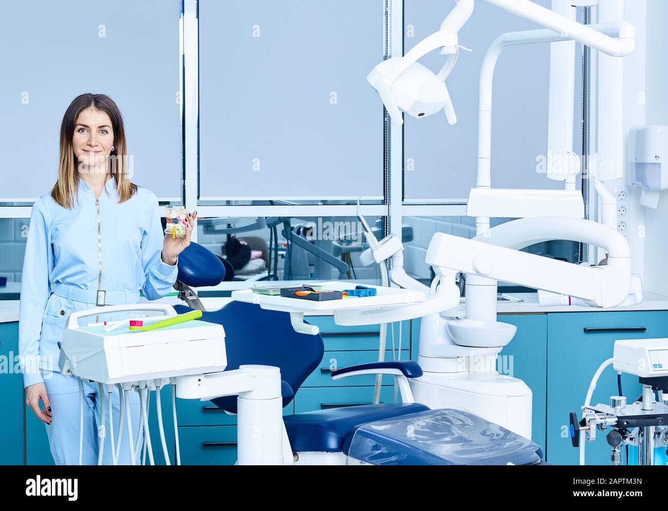 Dental exam room hi-res stock photography and images - Alamy