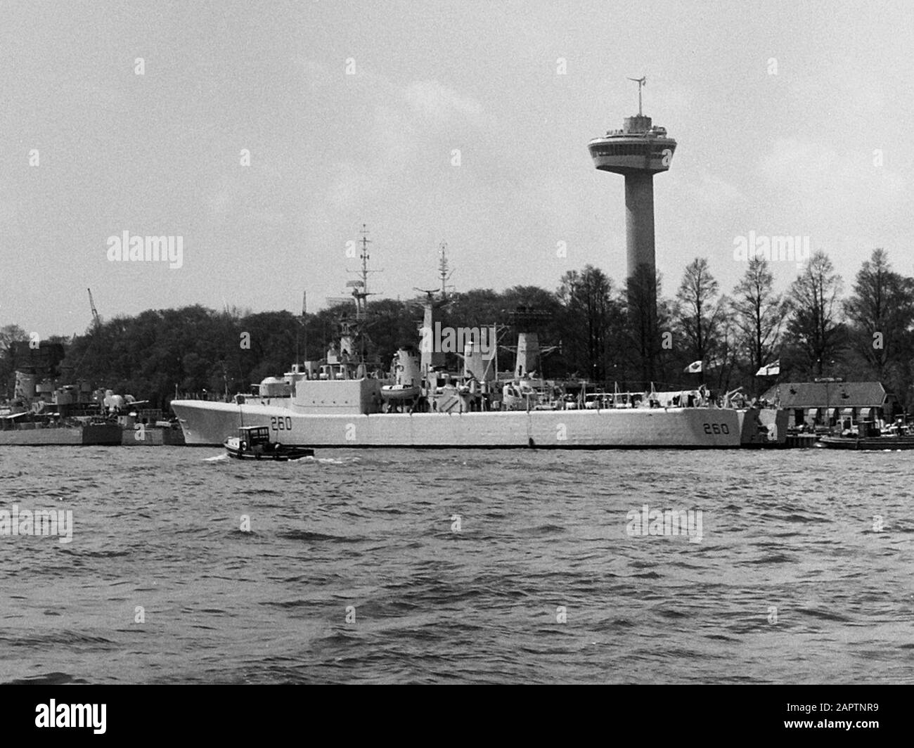 The Royal Canadian Navy destroyer HMCS Columbia (DDE 260) docked at ...