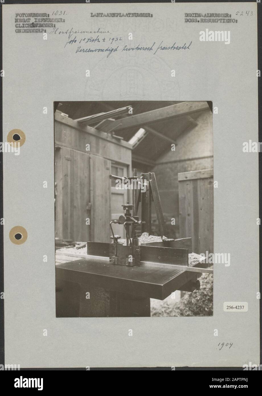 Wood milling machine; simplified Swiss milling machine Date: undated ...