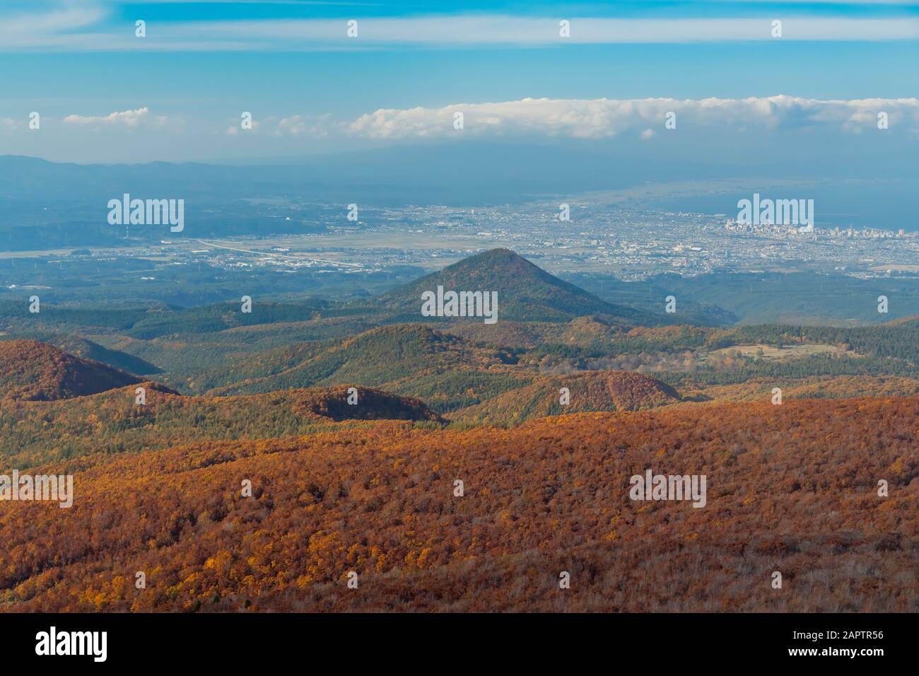 Aerial fall color of the Hakkoda Mountains at Aomori Stock Photo - Alamy