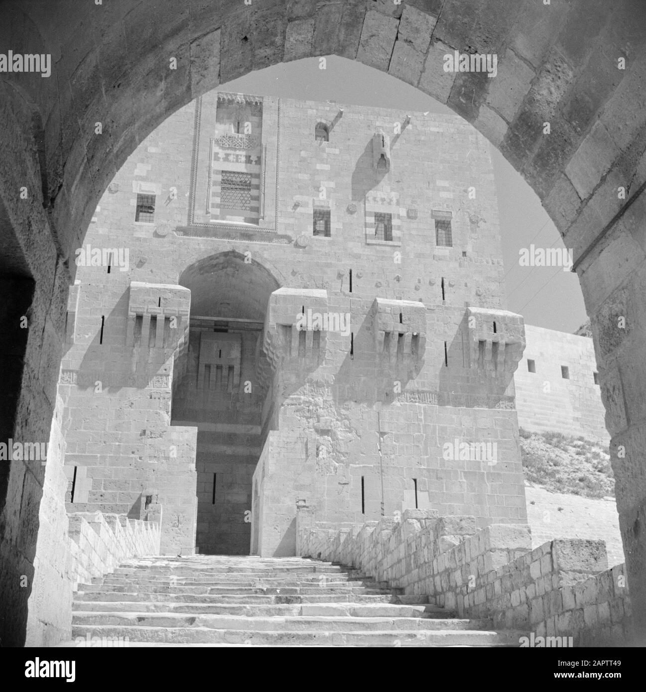 Aleppo gate Black and White Stock Photos & Images - Alamy