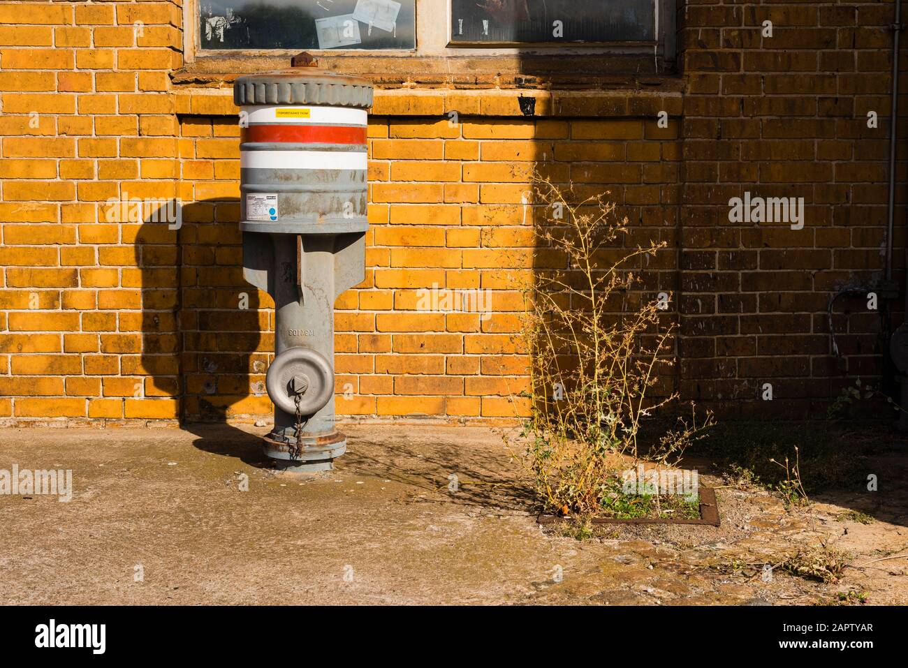 Wall Hydrant High Resolution Stock Photography and Images - Alamy