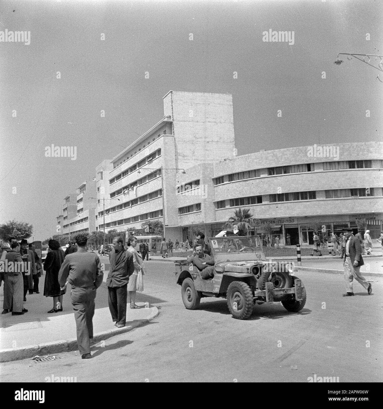 Israel 1948-1949: Haifa Jeep and pedestrians on Kingsway, the main ...