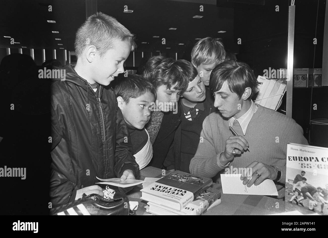 Signed football Black and White Stock Photos & Images - Alamy